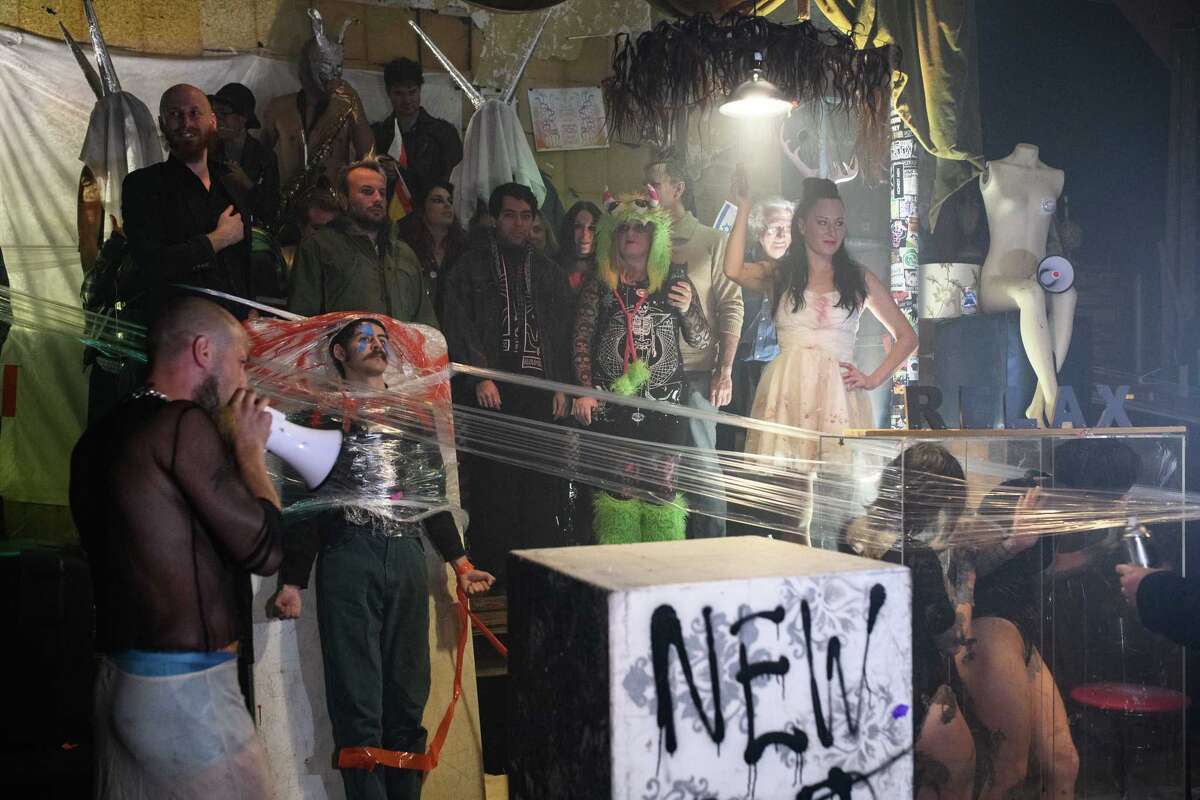 The ultimate guide to Houston's weird, cool and strange bars