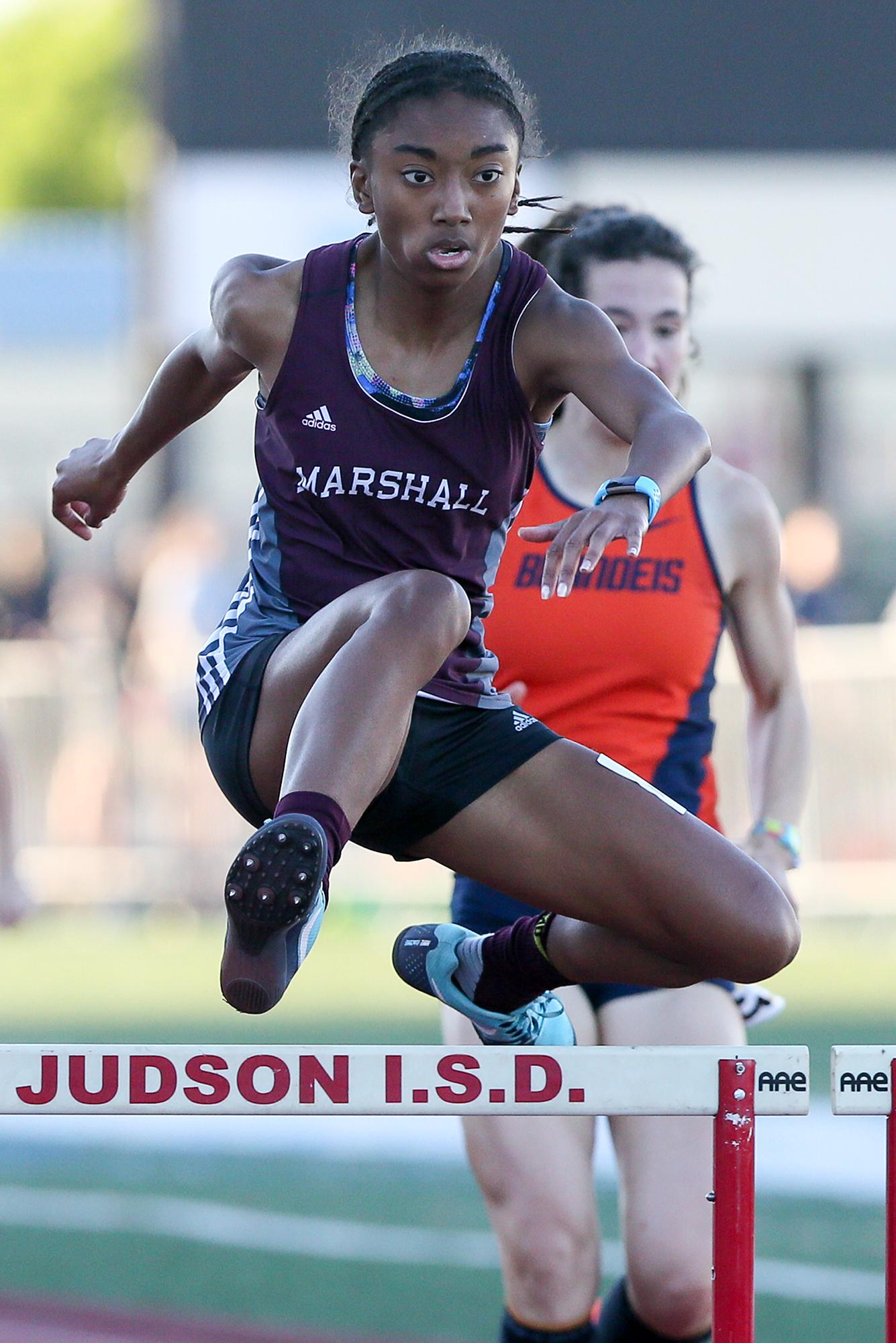 Track and Field: E-N Athletes of the Week named