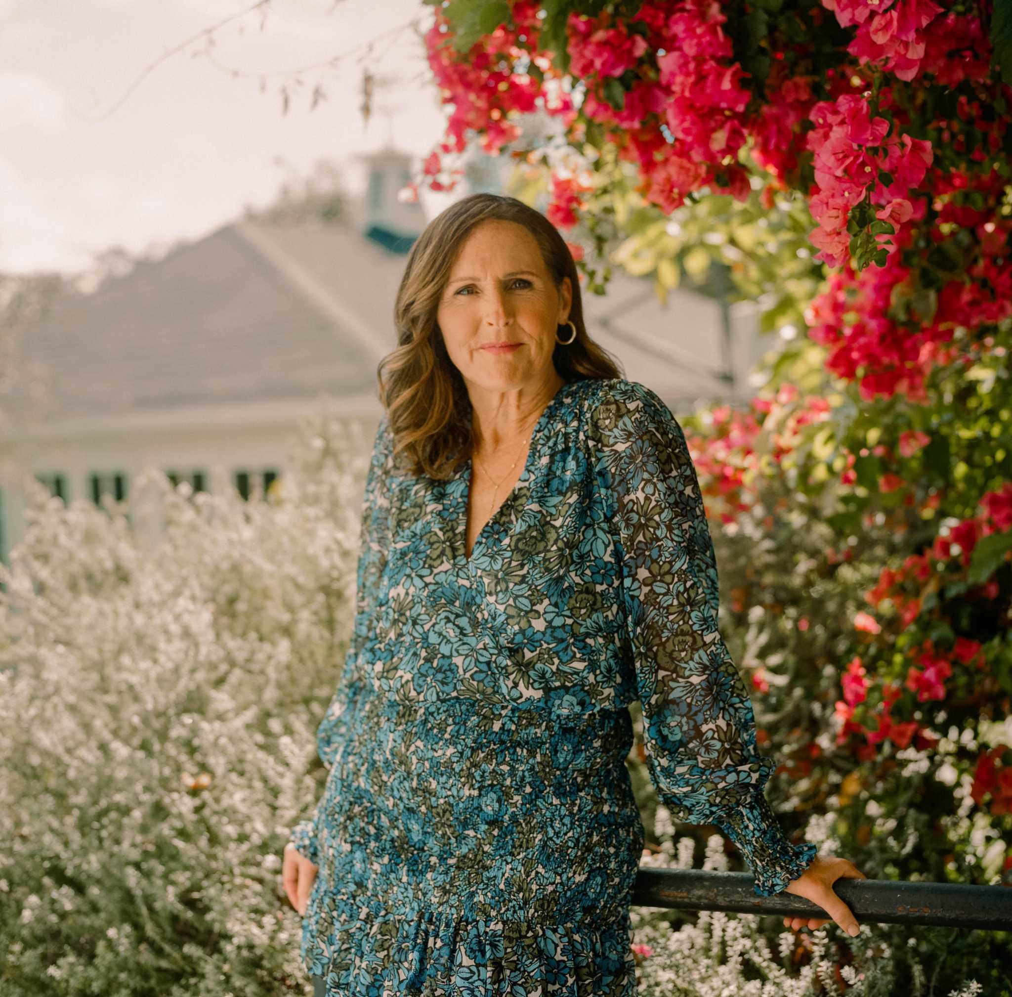 How Molly Shannon achieved ‘superstar’ status in her moving memoir