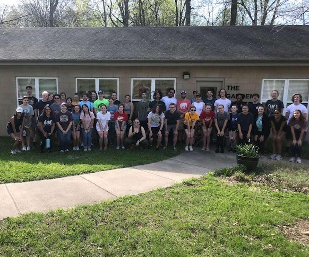 Gardens at SIUE celebrates Earth Day with SIUE students