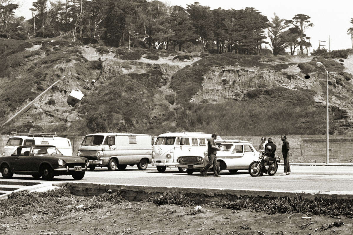 Bill Hickey, one of first SF surfers at Kelly's Cove, dies