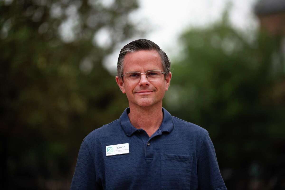 Houston Zoo's 100th birthday: Lifetime staffers reflect