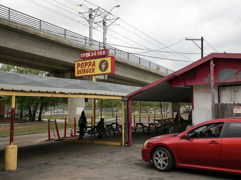 Houston burger joint stands strong in the face of gentrification