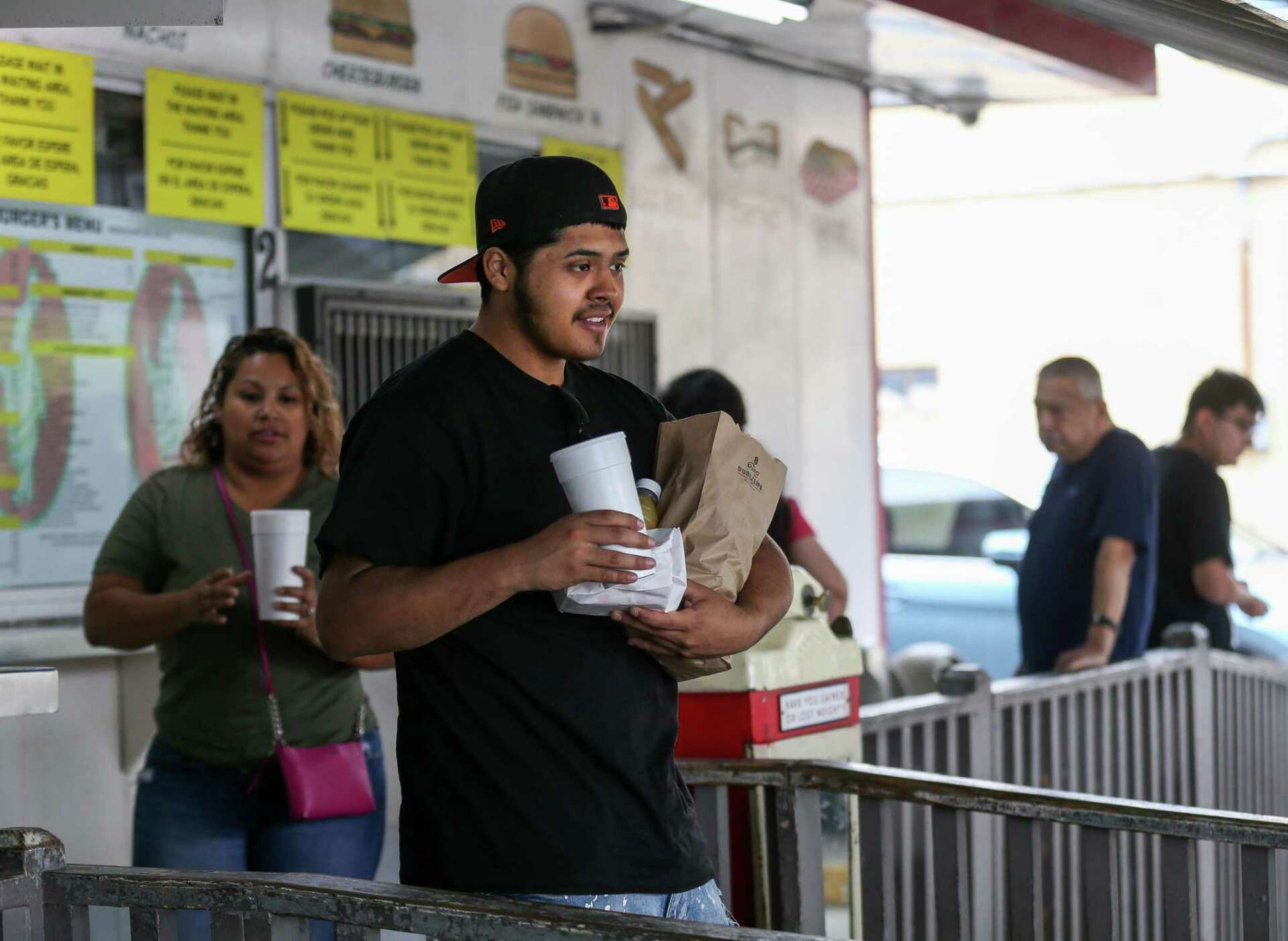 Houston burger joint stands strong in the face of gentrification