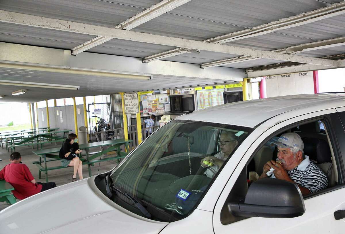 Houston burger joint stands strong in the face of gentrification