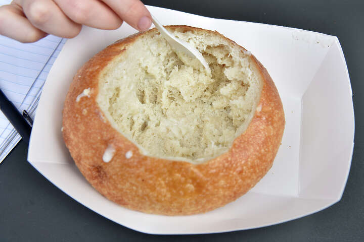 SF's Boudin clam chowder bread bowl is not that good