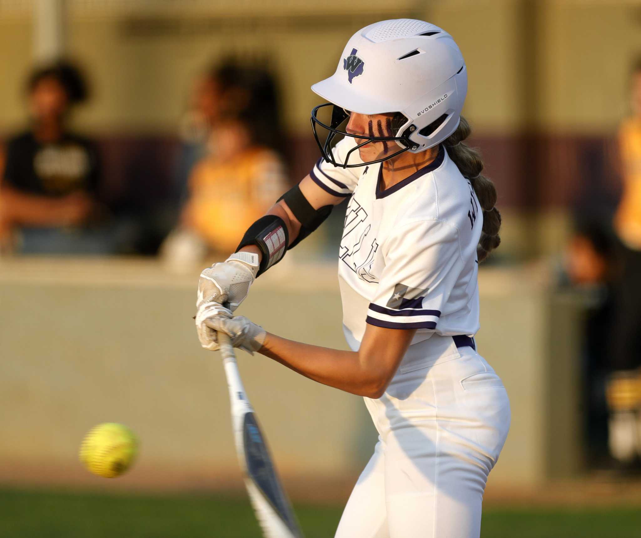 Willis heads to bracket semifinals at NFCA Leadoff Classic