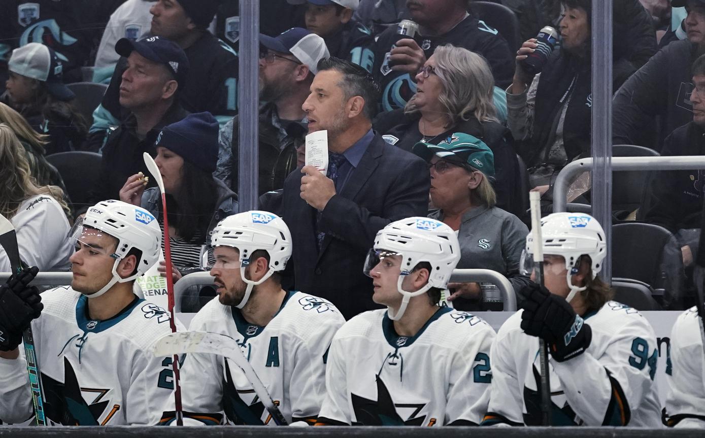 Seeing ‘light at the end of the tunnel,’ Bob Boughner hopes for Sharks ...