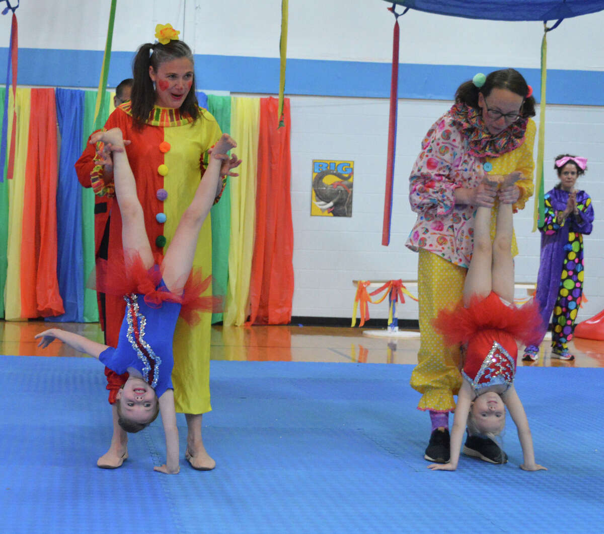 YMCA Preschool Circus at the Edwardsville YMCA Niebur Center returns ...