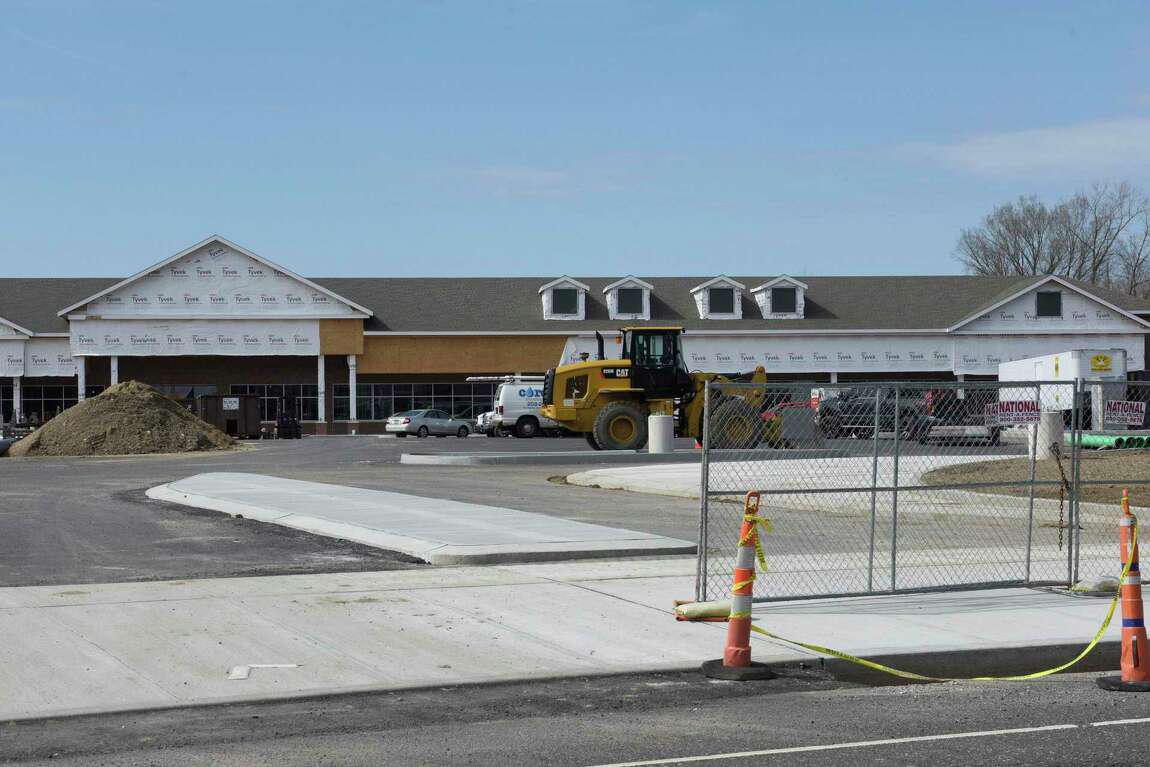 Caraluzzi’s rethinks building one of Danbury’s largest LED signs after ...