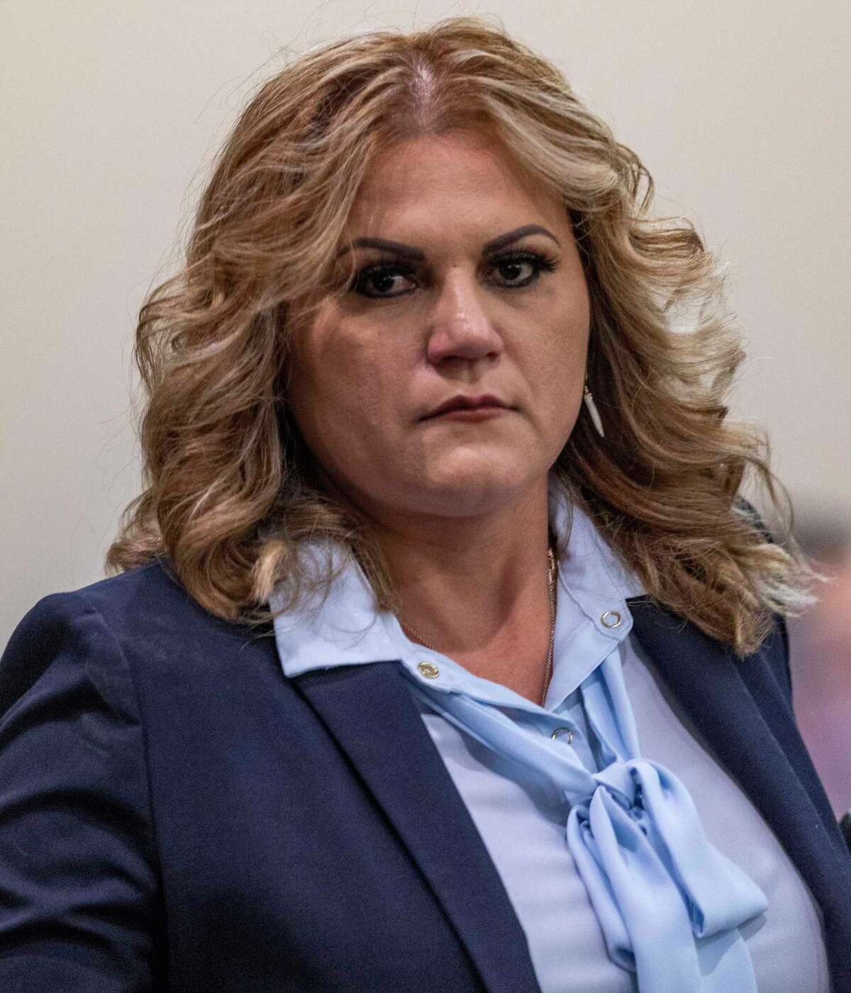 Husband collapses on stand in wife’s murder-for-hire trial