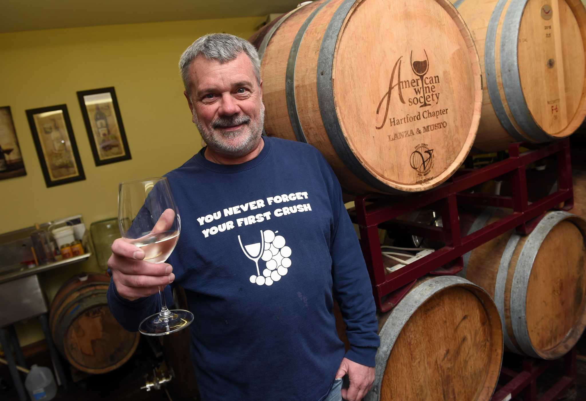 Wallingford vintner looks to branch out with urban wine bar