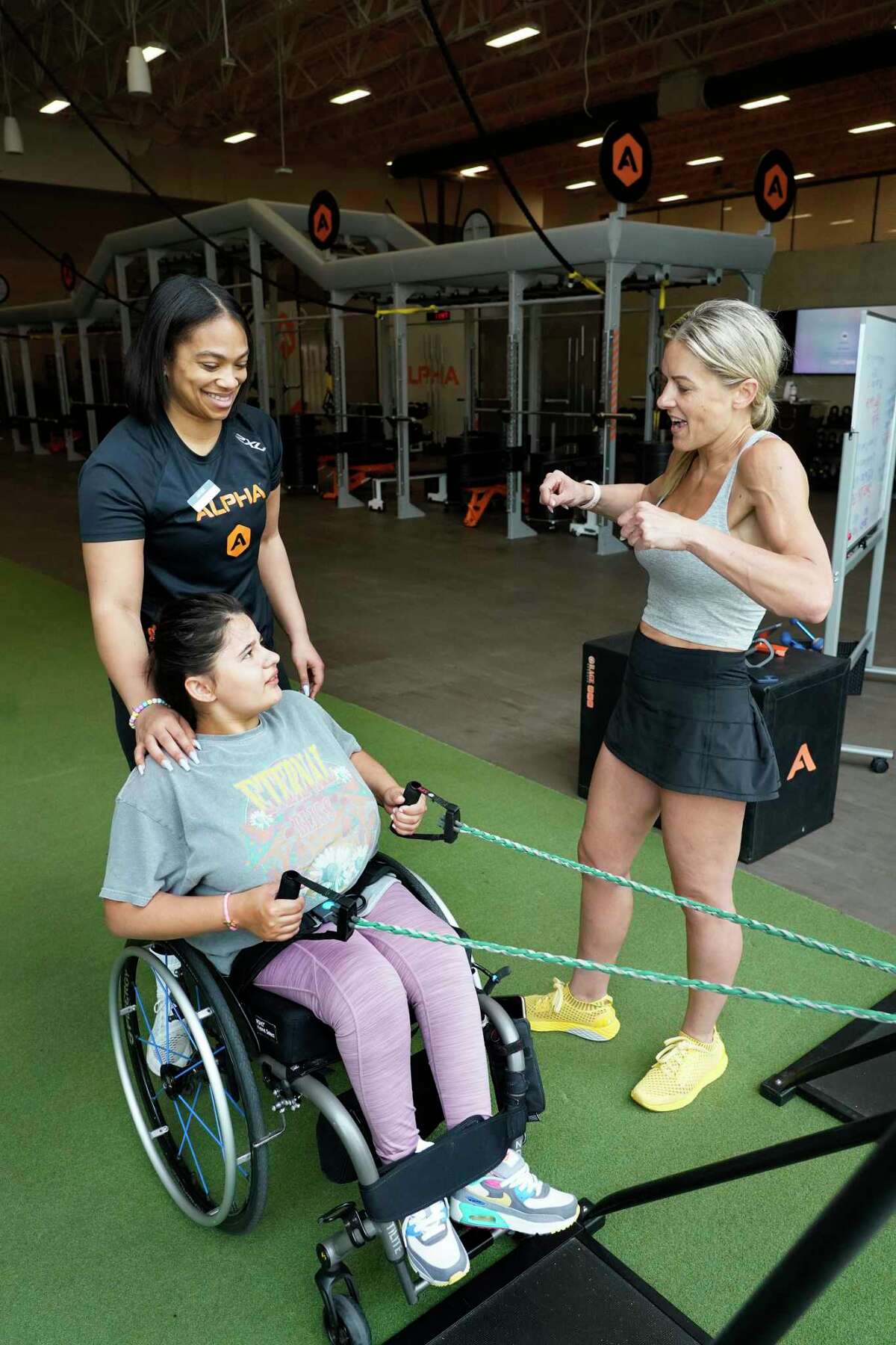 Workouts give Houston mom and paralyzed daughter physical and emotional ...