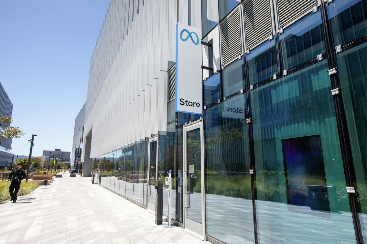 Inside Meta’s first retail store, now open in Bay Area