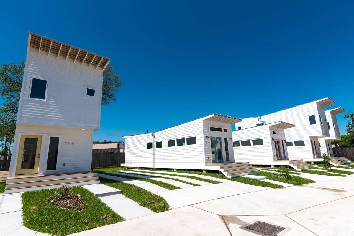 10 tiny homes for short-term rentals listed at $3.3M in Houston