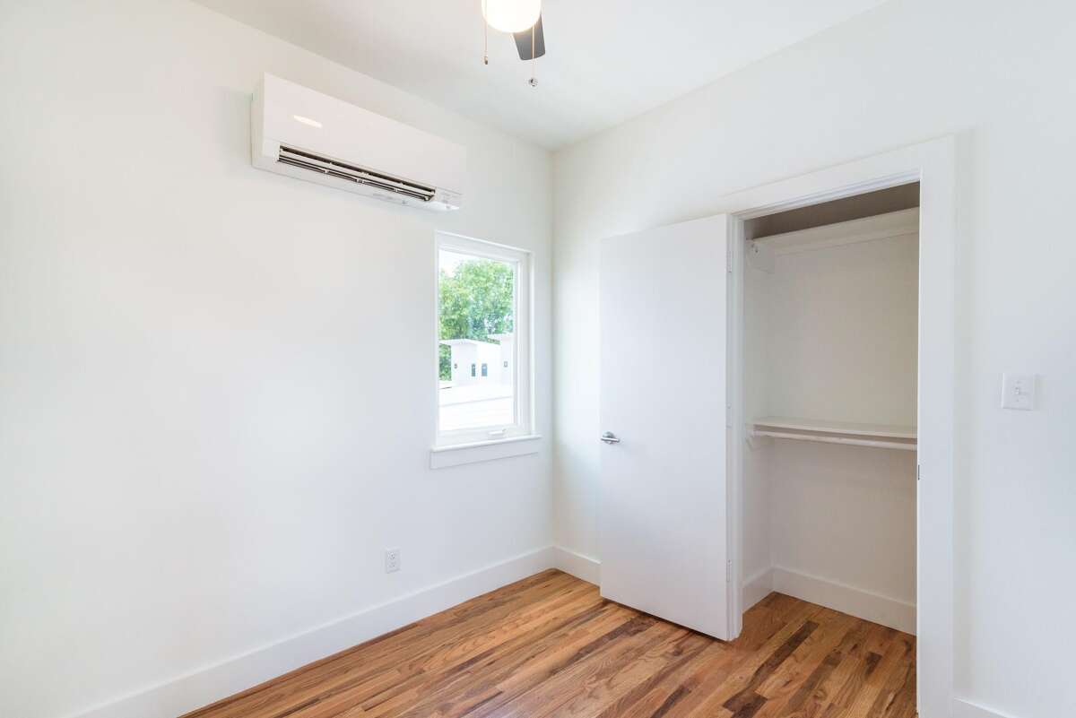 10 tiny homes for short-term rentals listed at $3.3M in Houston