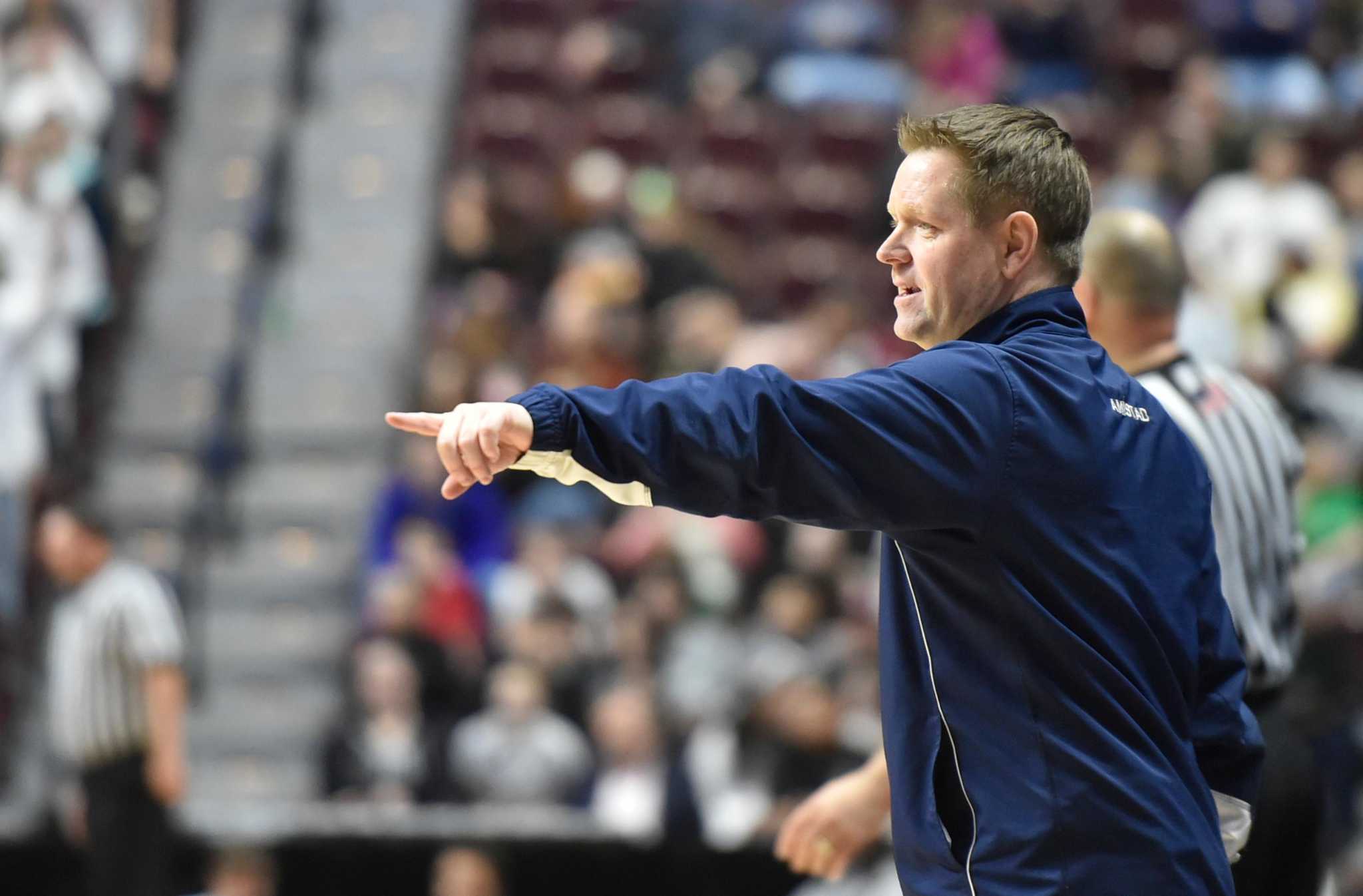 Amistad boys basketball coach Ryan Ott resigns after decade-long run ...