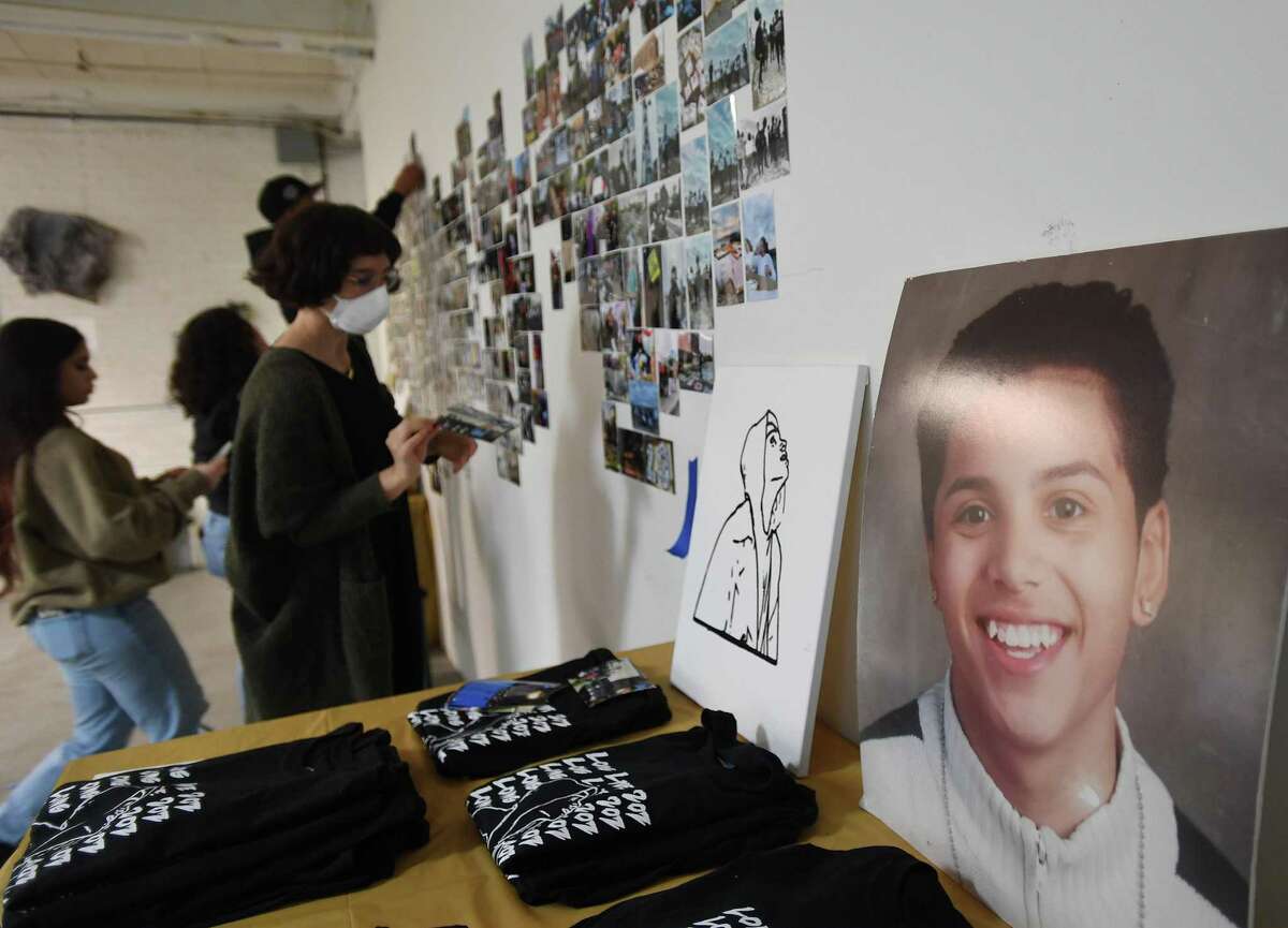 Family, friends remember Jayson Negron as civil trial nears