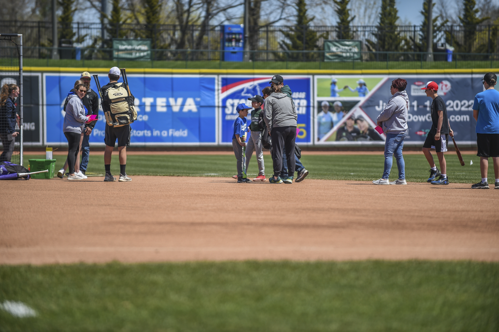 Seven youths win Pitch Hit and Run competition