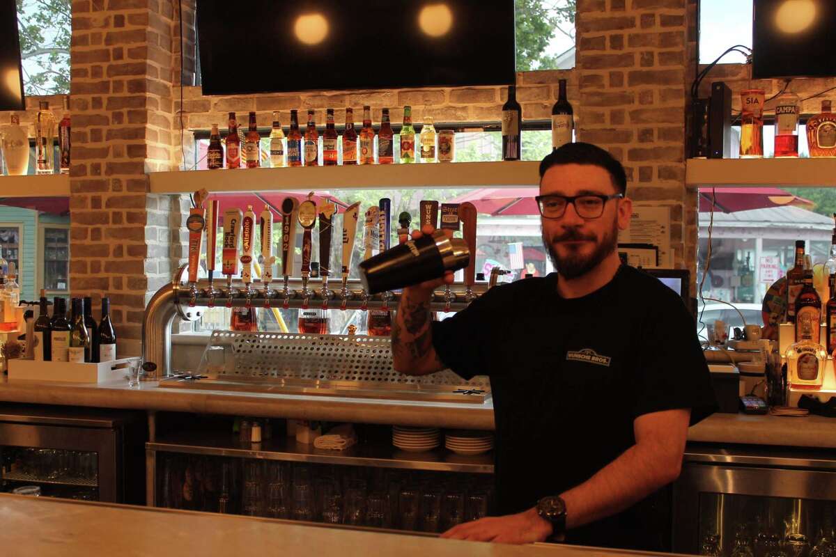 Old Town Spring landmark Wunsche Bros. to celebrate 120th anniversary