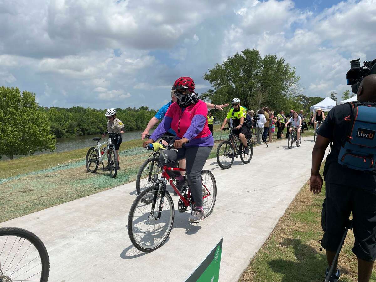 New segment of Sims Bayou Greenway now complete and open