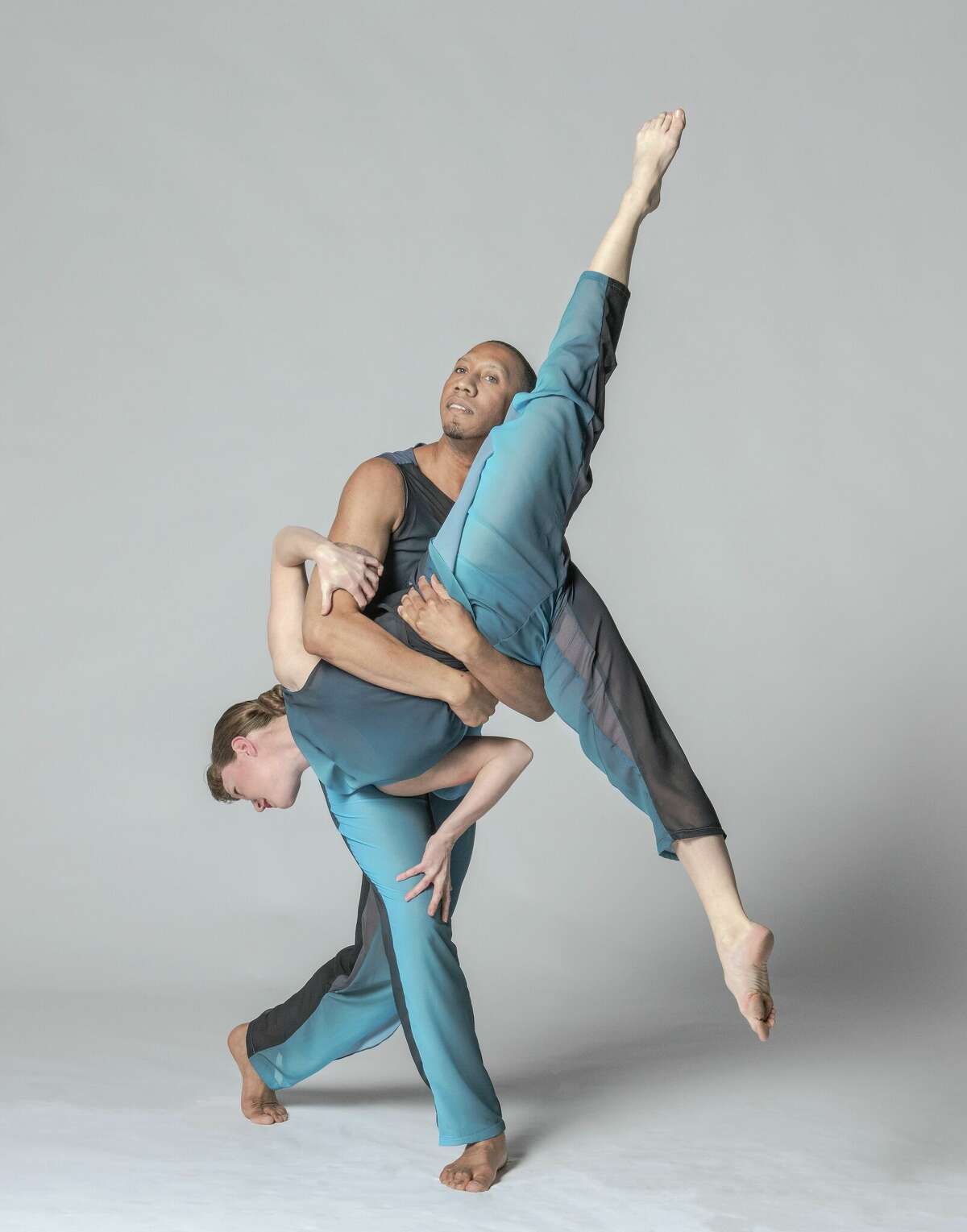 Sinopoli Dance is back live and with new works