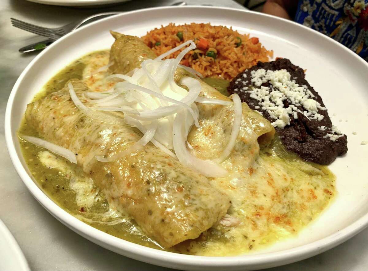 Alison Cook tries Flora Mexican Kitchen's epic lunch in Houston