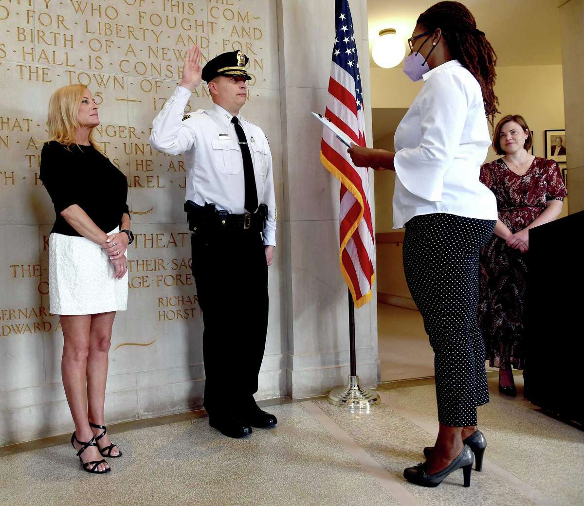 Former Hamden police chief’s twin brother now set to lead department