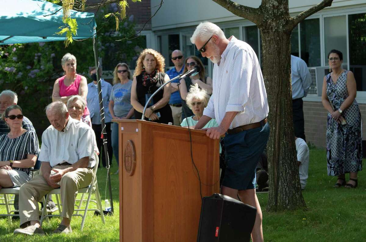 Missing teacher Meghan Marohn honored at Shaker High vigil