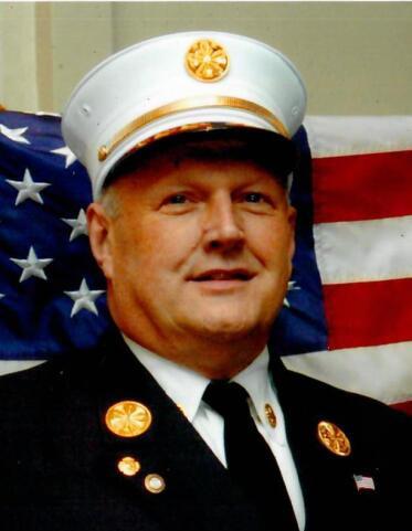 Daniel Hoyt, former chief of Long Hill Fire Dept. in Trumbull, dies at 76