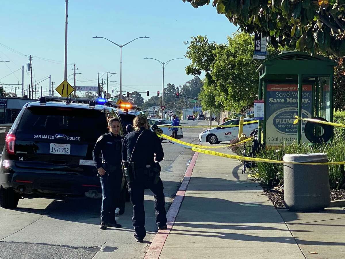 Man Found Dead At San Mateo Bus Stop Police Suspect Homicide