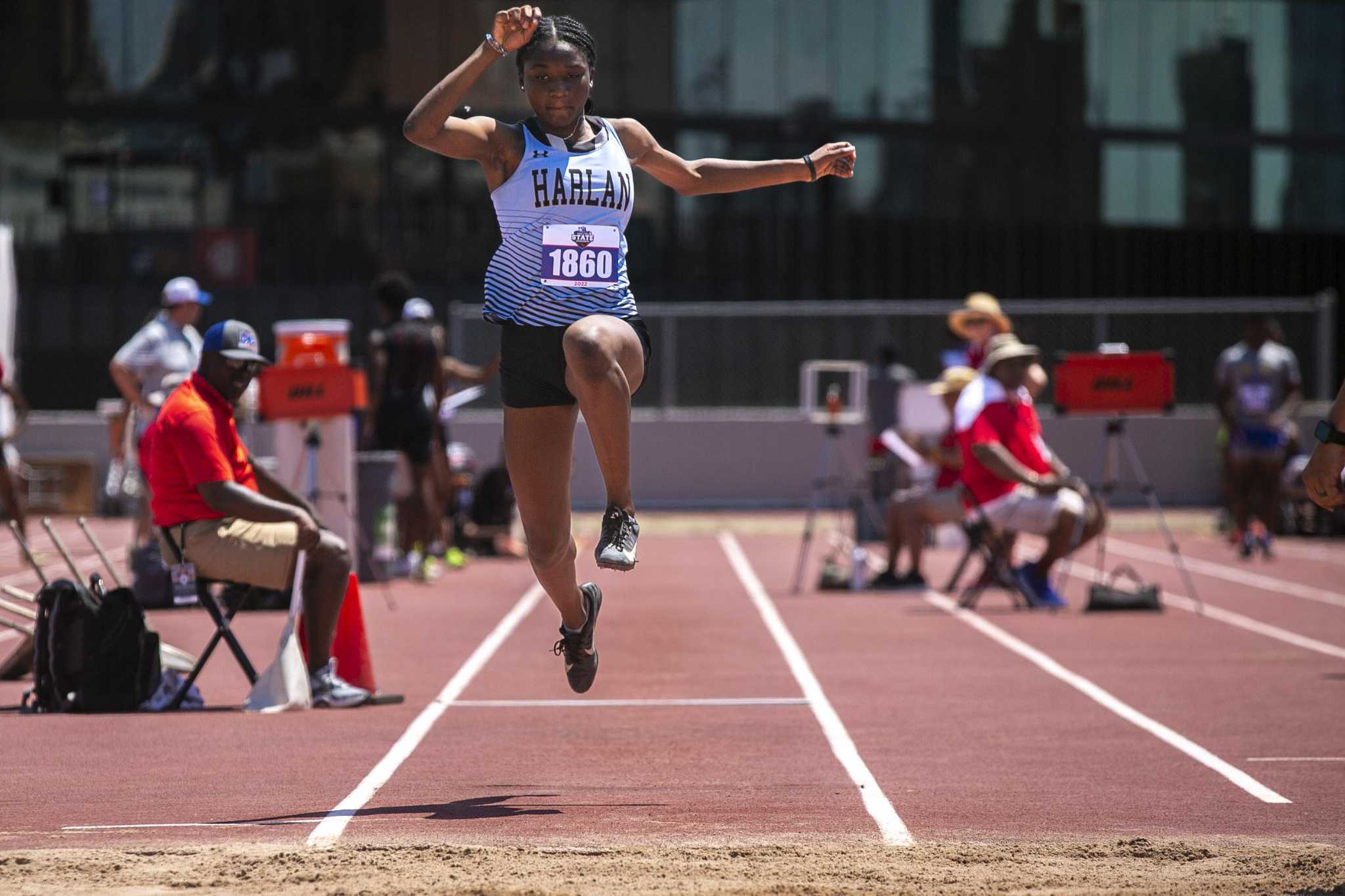 Harlan's Webb, Reagan's Chapa selected as E-N track and field Athletes