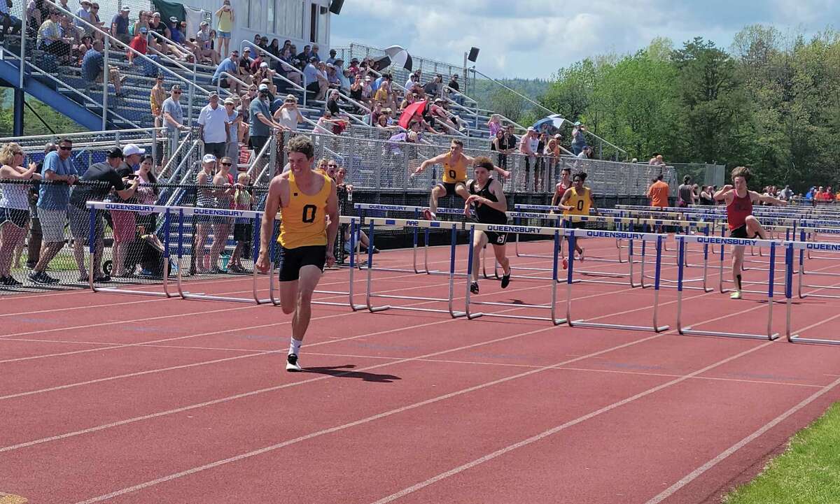Queensbury's Kilgallon gets to finish line on time at Queensbury ...
