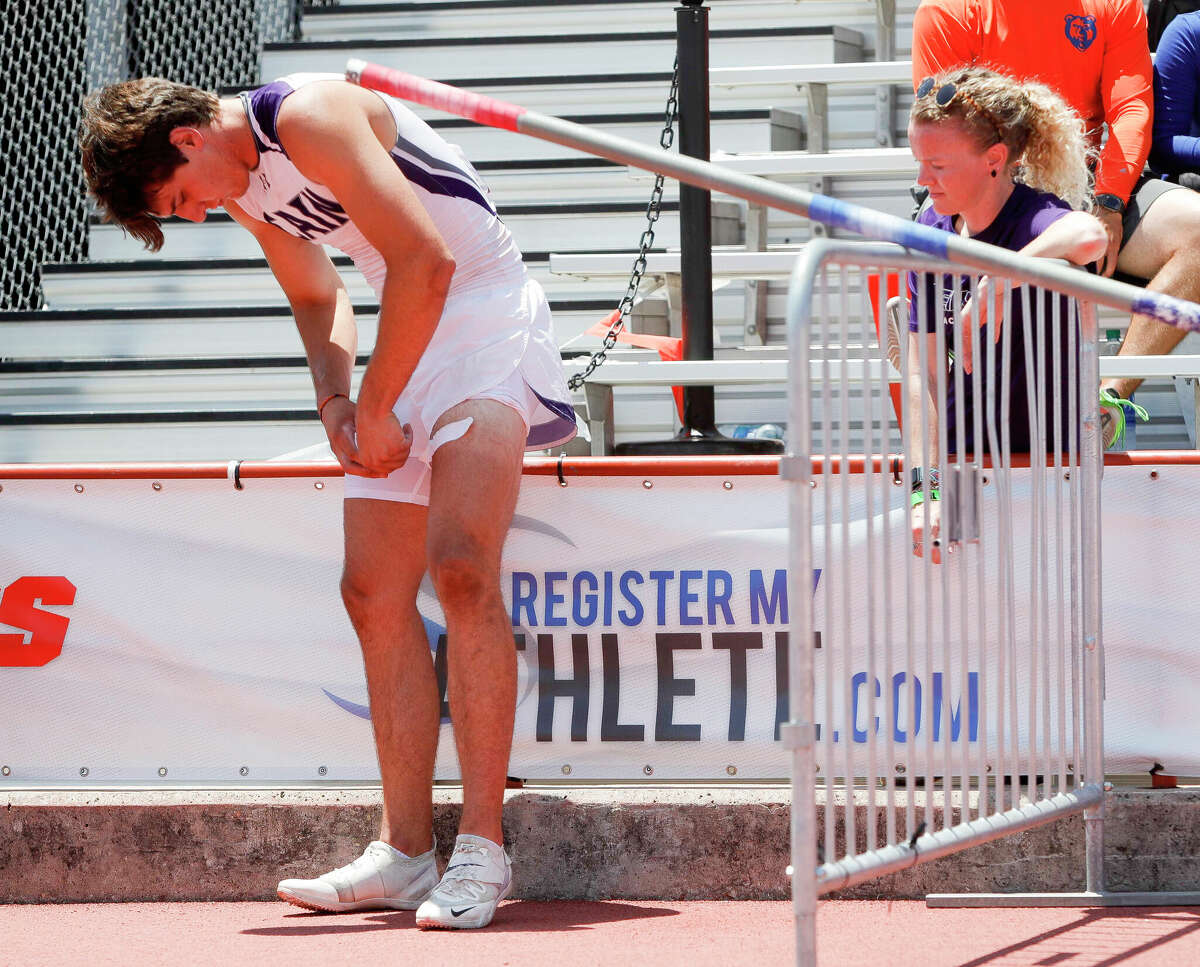Summer Creek boys win second straight state track title
