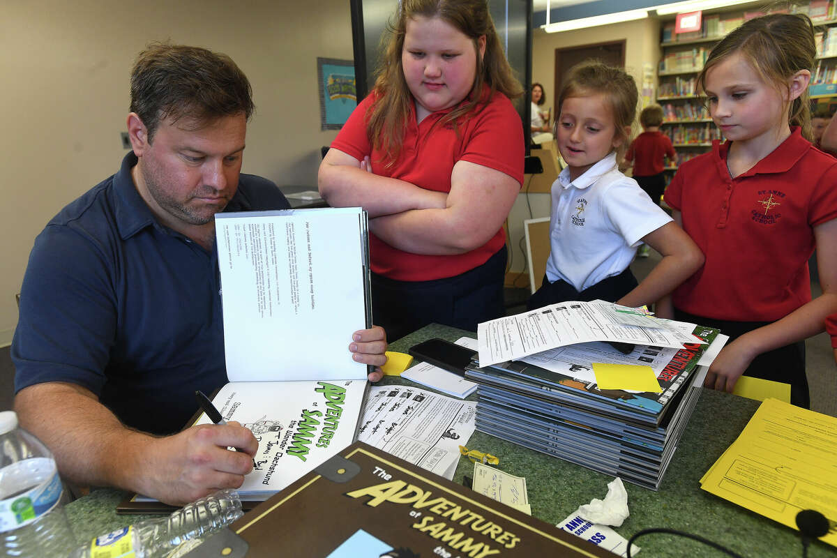 7 questions with ... illustrator, children's author Jonathan Miller ...