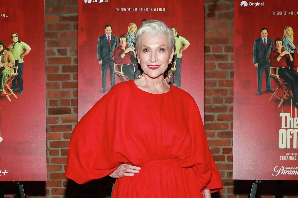 Maye Musk Stuns on the Cover of Sports Illustrated Swimsuit at Age 74 ...