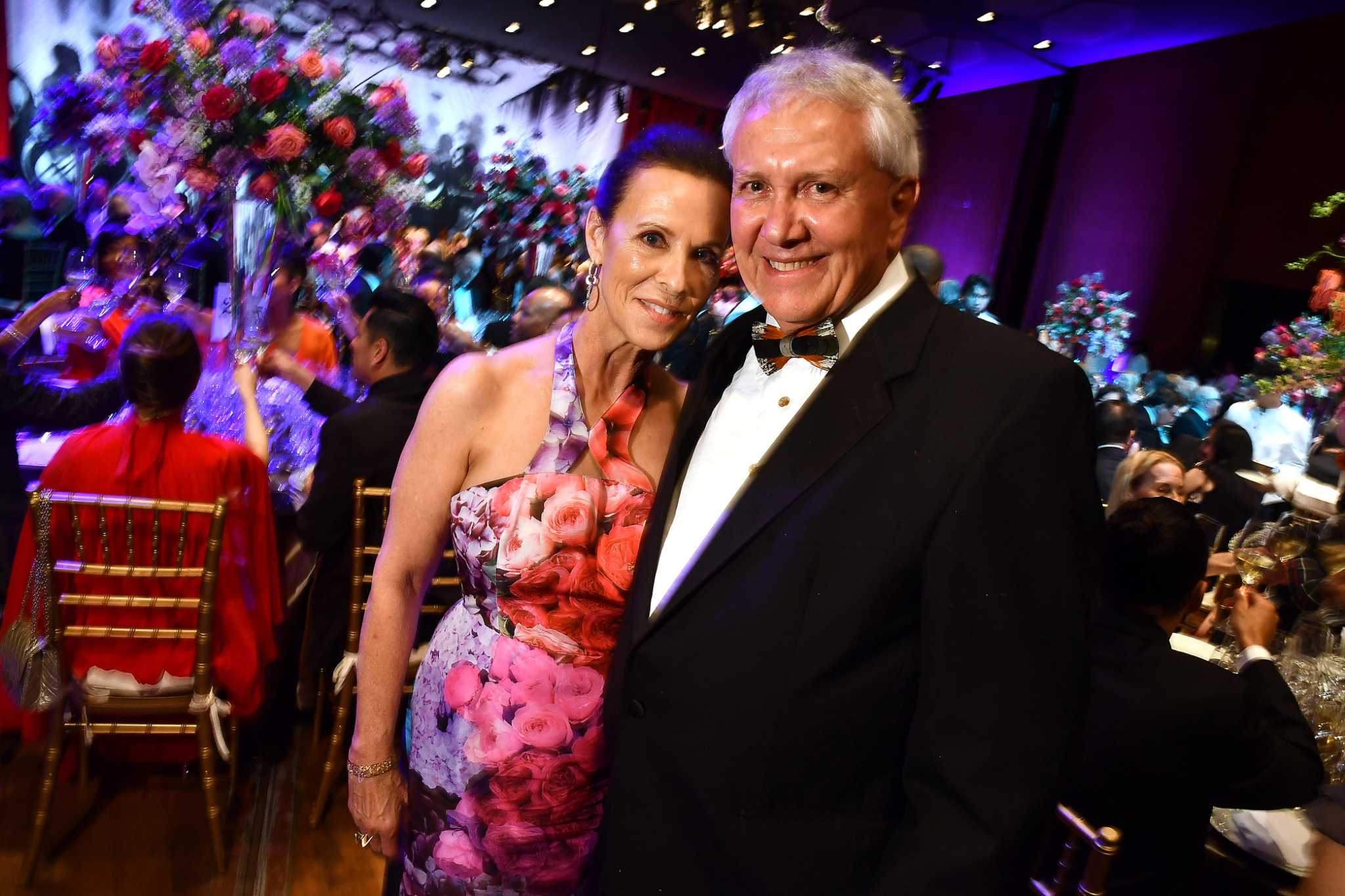 Robert Duff, father of Hilary and Haylie Duff, chairs Houston Symphony ...