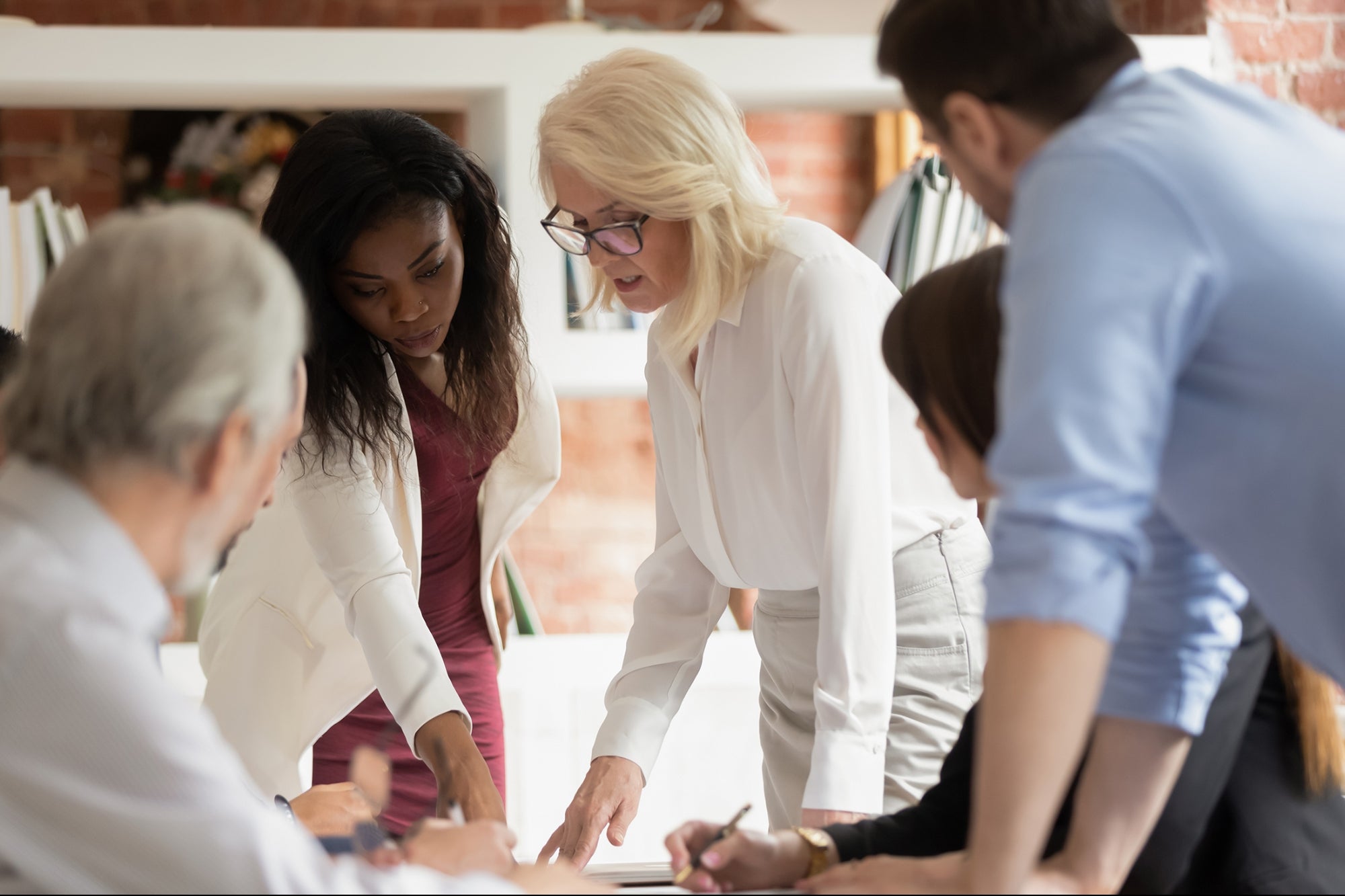 6 Ways Multi-Generational Workforces Lead to Business Growth