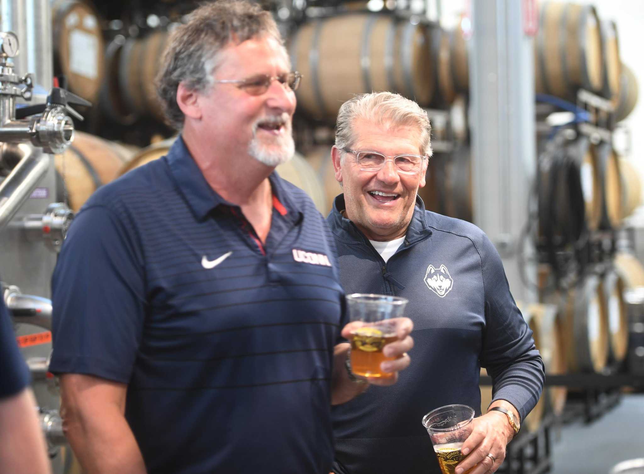 How hockey coach Mike Cavanaugh is following culture set by UConn women ...