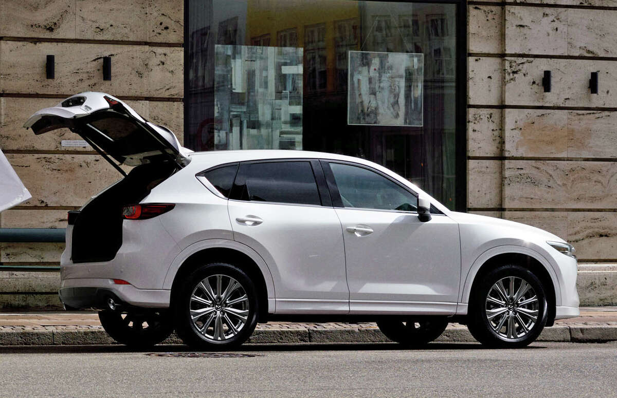 Mazda’s CX-5 compact crossover now comes only with all-wheel drive