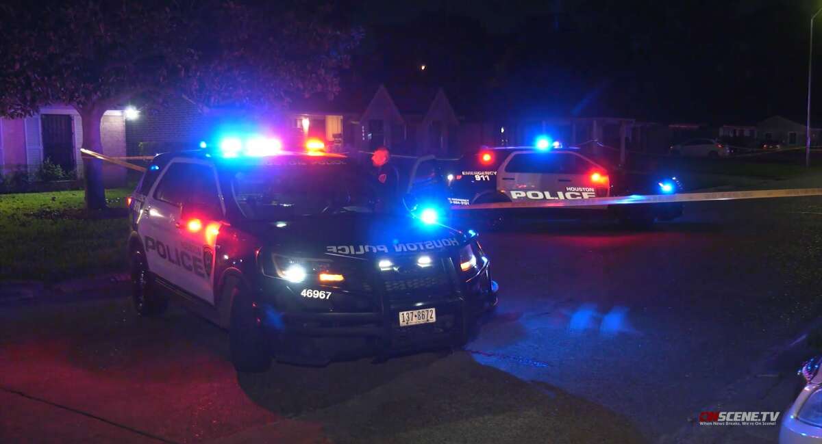 Man fatally shot after head-on collision with Houston police