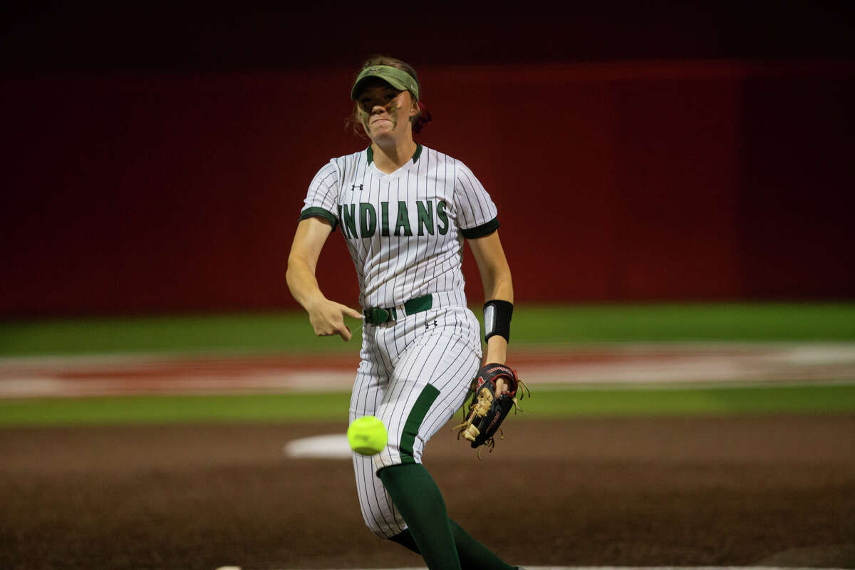 Santa Fe softball advances to Region III-5A final