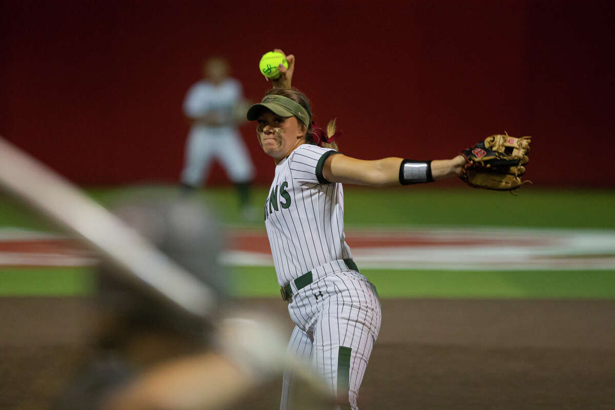 Santa Fe softball advances to Region III-5A final