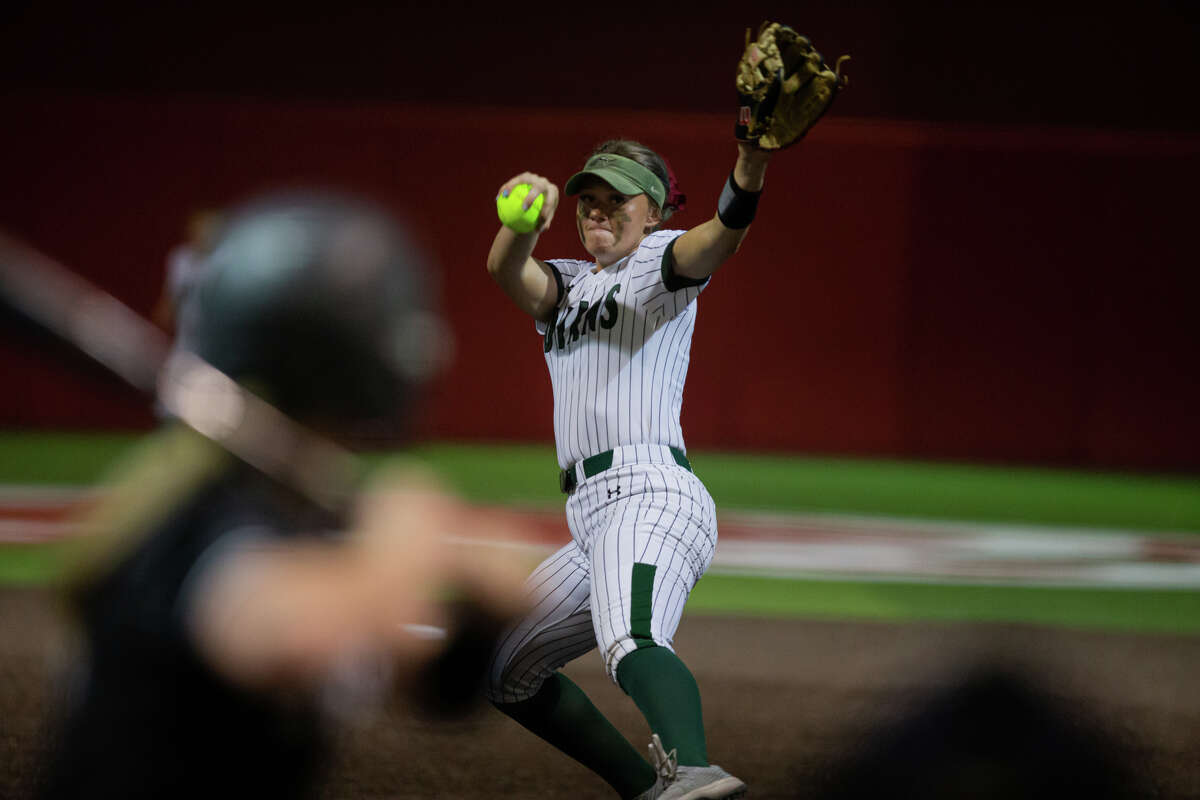 Santa Fe softball advances to Region III-5A final