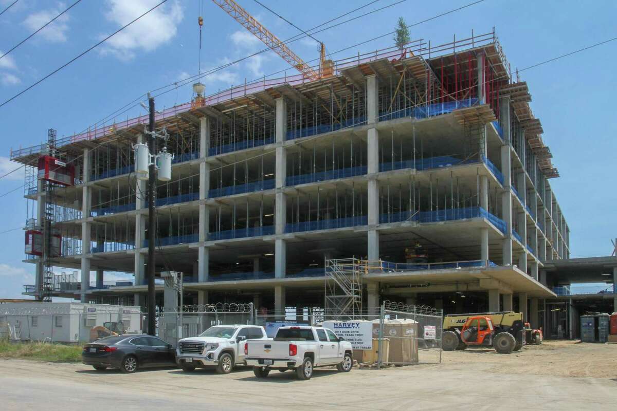 53-acre life sciences district laden with lakes, restaurants rising ...