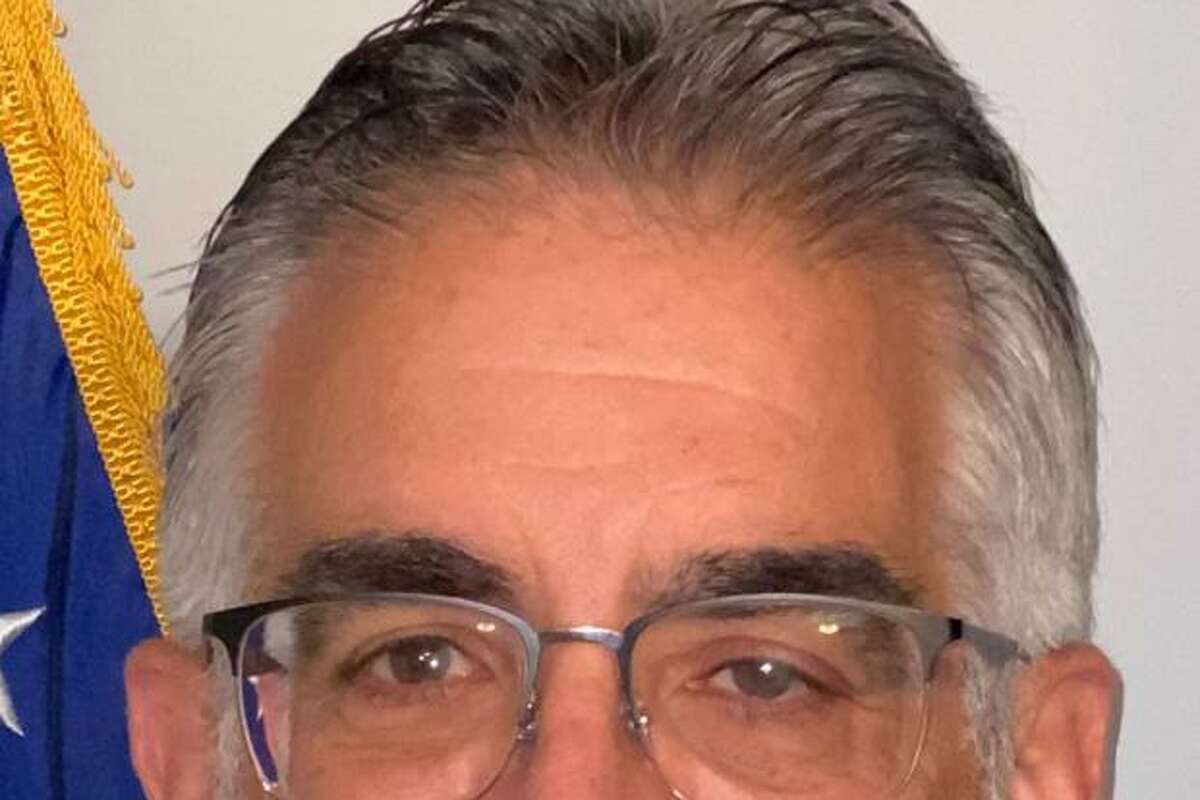 New Haven names Joseph Vitale new 911 director