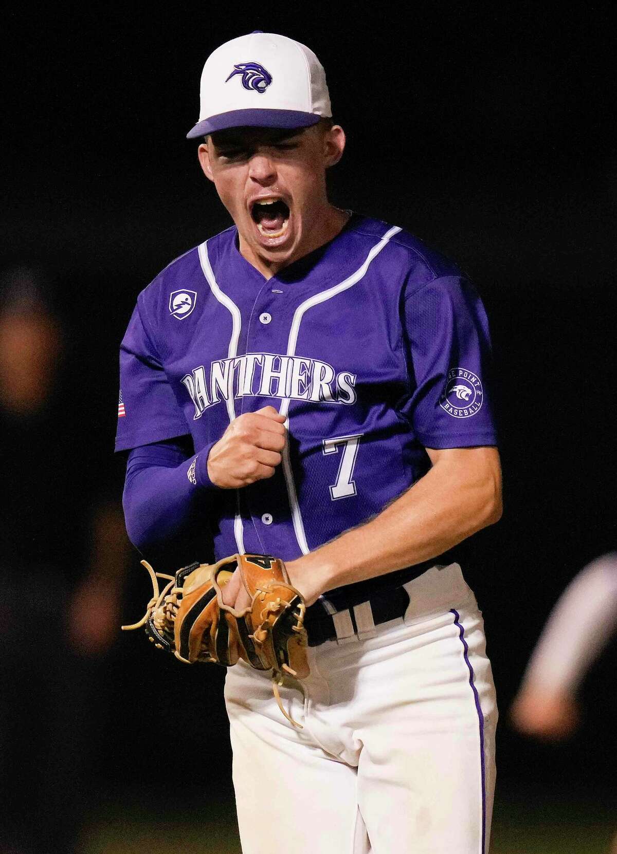 High school baseball playoffs: Ridge Point holds off Tompkins