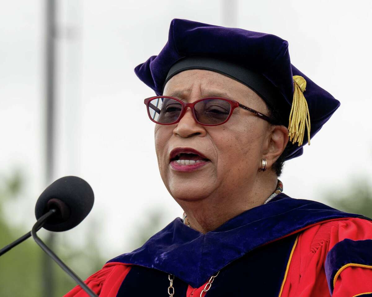 Rensselaer Polytechnic Institute president rejects trailblazer label