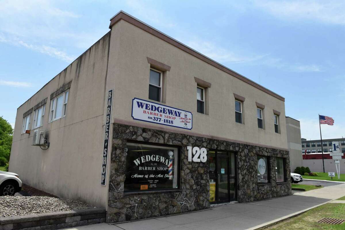 Self-proclaimed New York's oldest barbershop, Schenectady's Wedgeway ...