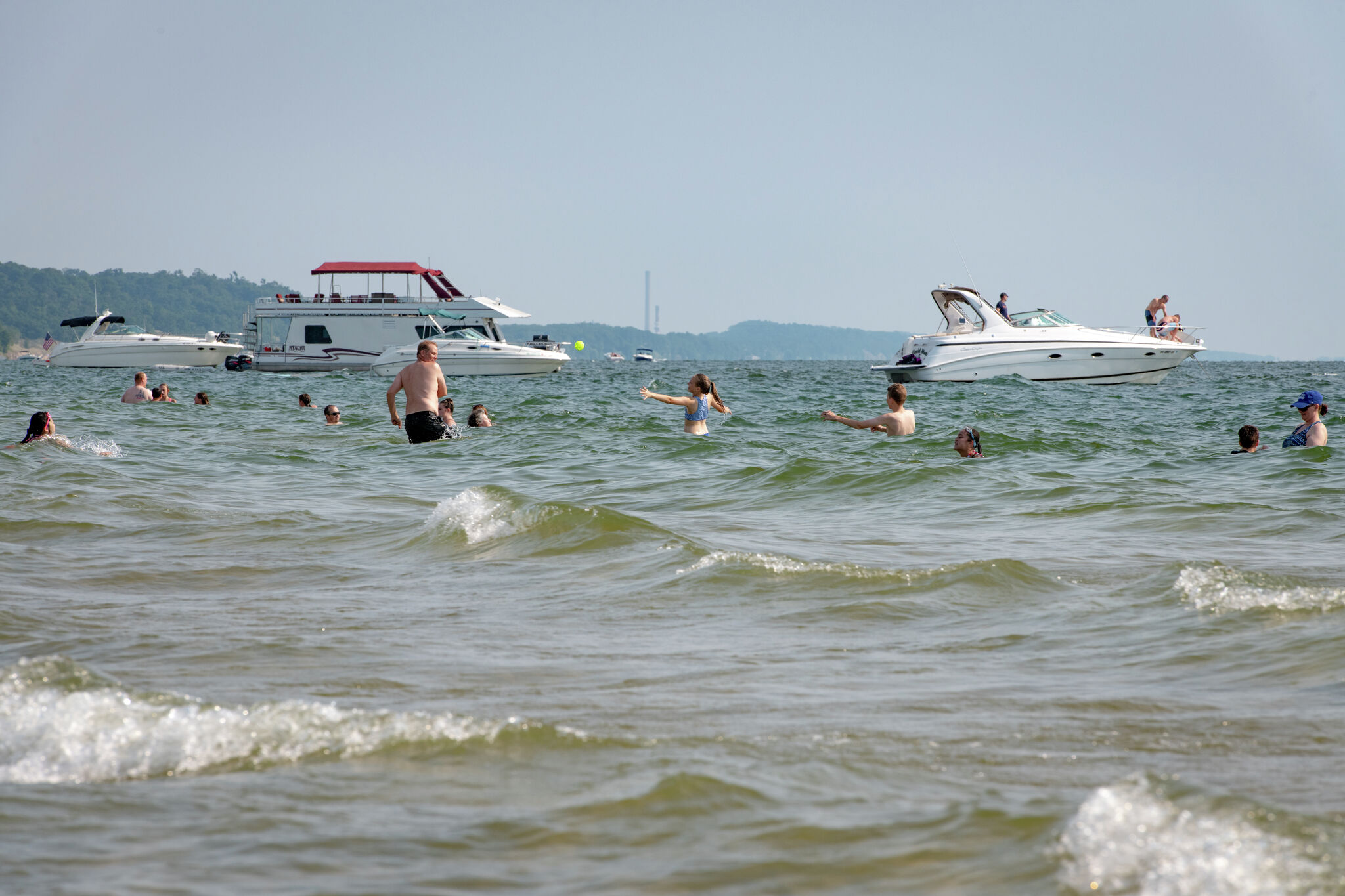 Beach report: See water temperatures for the weekend